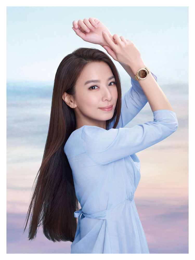 CITIZEN新表浓缩大自然之美 诱Hebe「举手」拥抱永续环保魅力｜壹苹新闻网